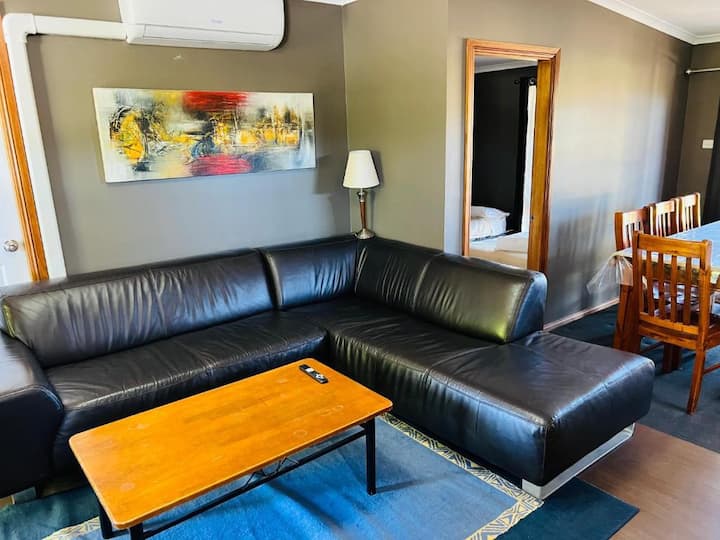 Two Bedroom Cabin Fits 4 (9) - Jindabyne