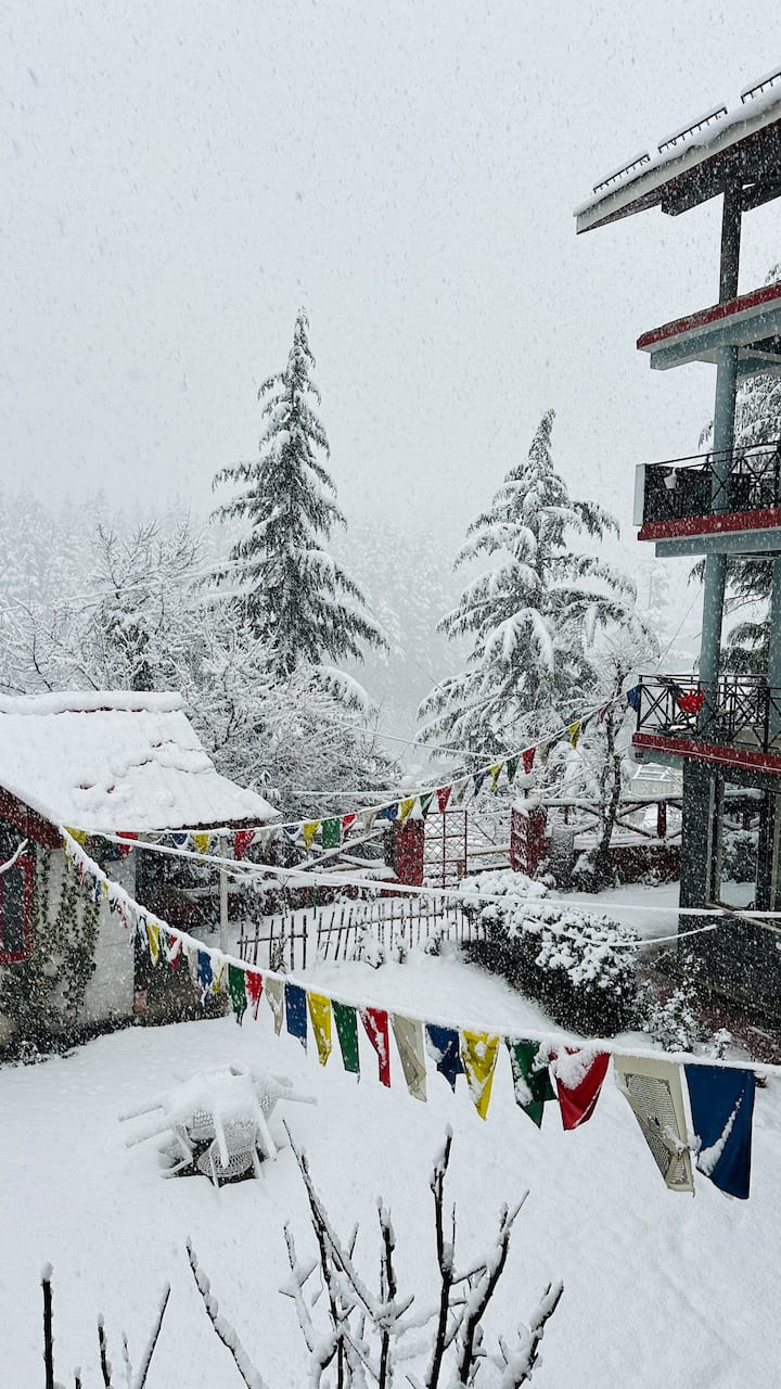 The Perfect Old Manali Escape - マナリ