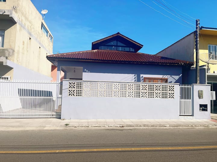 Casa A 100 Metros Da Praia - Imbituba