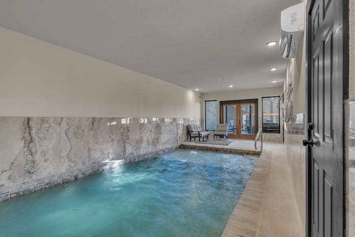 Luxury Resort: Pool| Hot Tub| High End Amenities - Pigeon Forge, TN