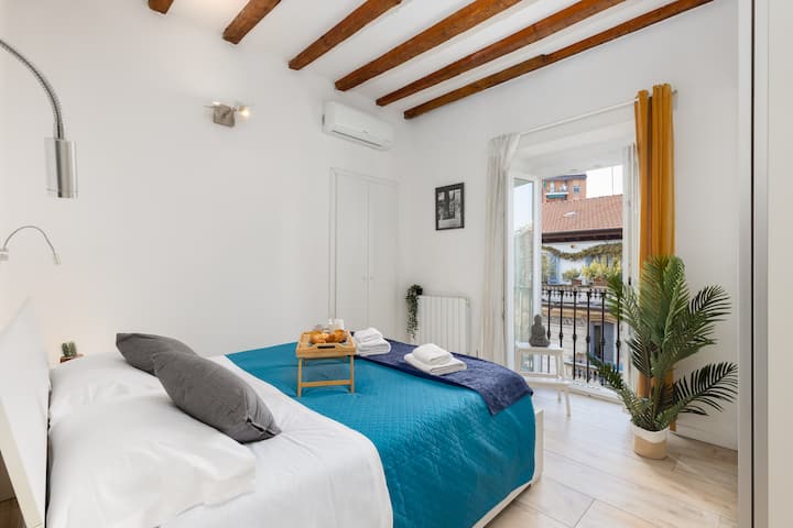 Near Uni Bocconi - Naba | Smart Working * * * * * - Milan