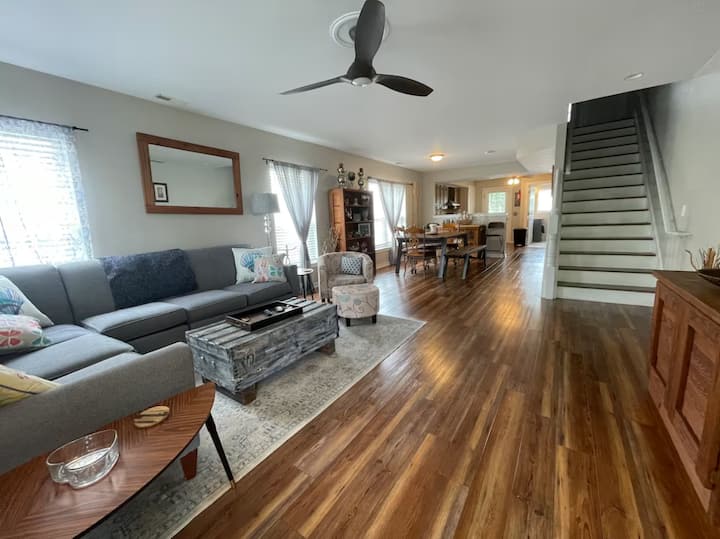 Chesapeake Chalet-family Friendly Close To It All! - Atlantic City, NJ