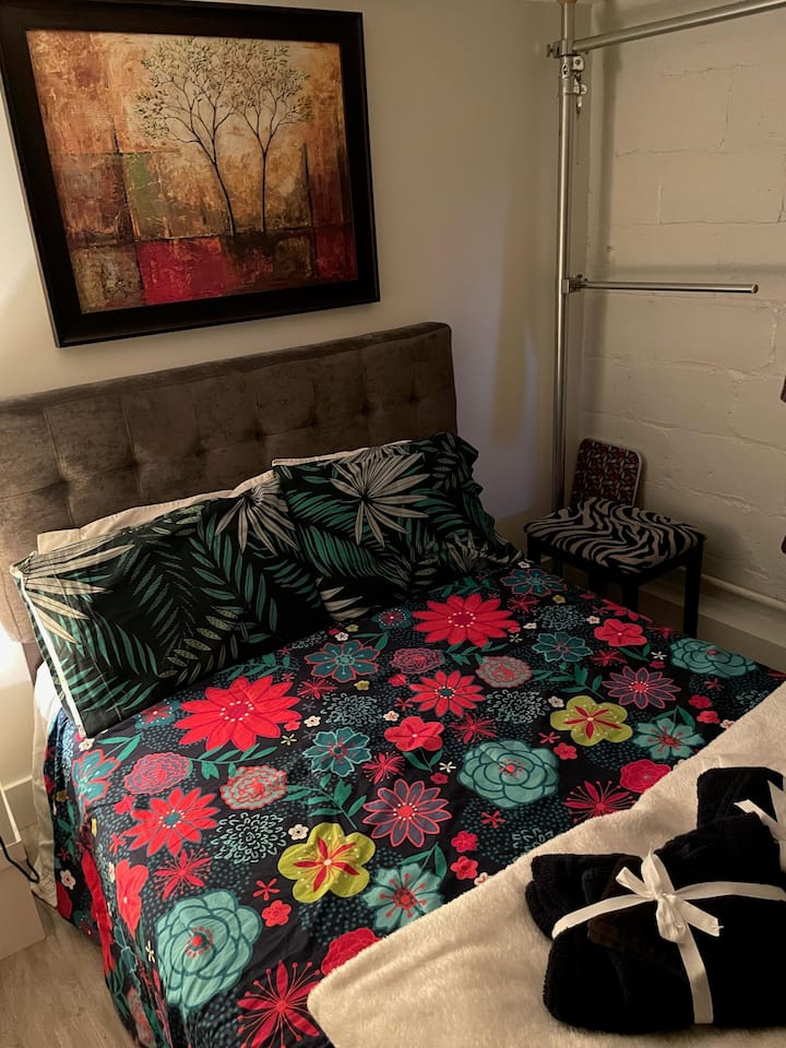Downtown Hideway Room - Toronto