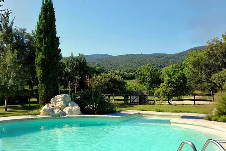 (Olivier) Gite Nature Avec Jardin, Piscine Et Vue - Rustrel
