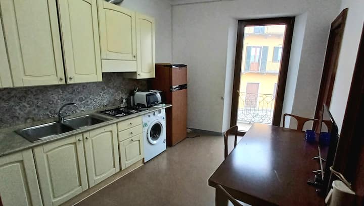 Cantucci & Vin Santo House - Biella