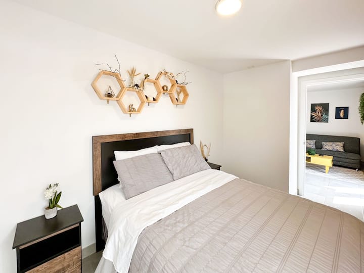 Céntrico Y Cómodo Apto. Zona 4 - Ciudad de Guatemala