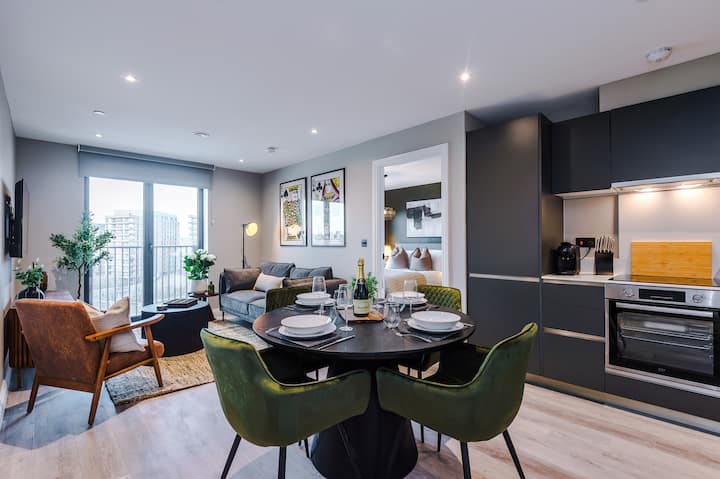 Designer Leeds City Flat With Free Parking - West Yorkshire