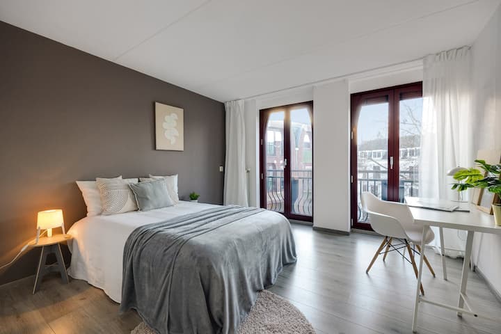 Business Class Apartment. Paleiskwartier Den Bosch - Vught