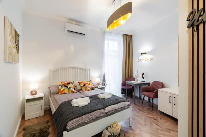 Budabliss2 - Budapest