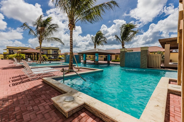 ¡50% Off! Apt (1br,1bt) ¡Walk To Eagle Beach! - Aruba