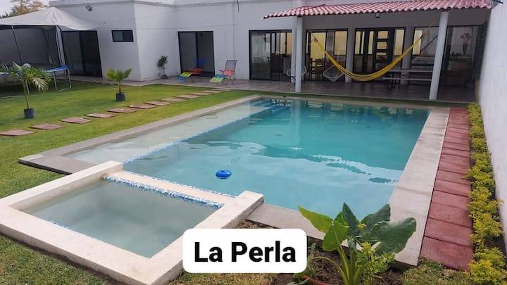 Casa De Descanso
" La Perla" - Morelos