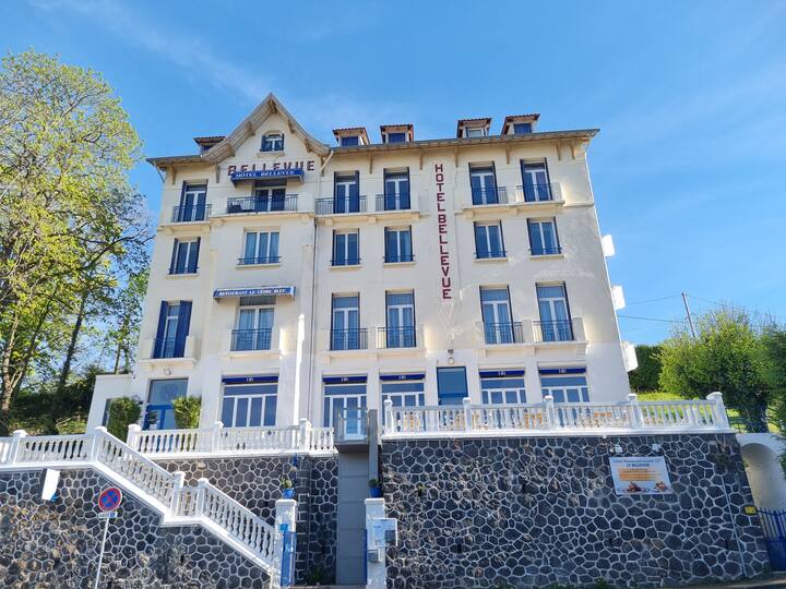Hôtel De Charme - Riom