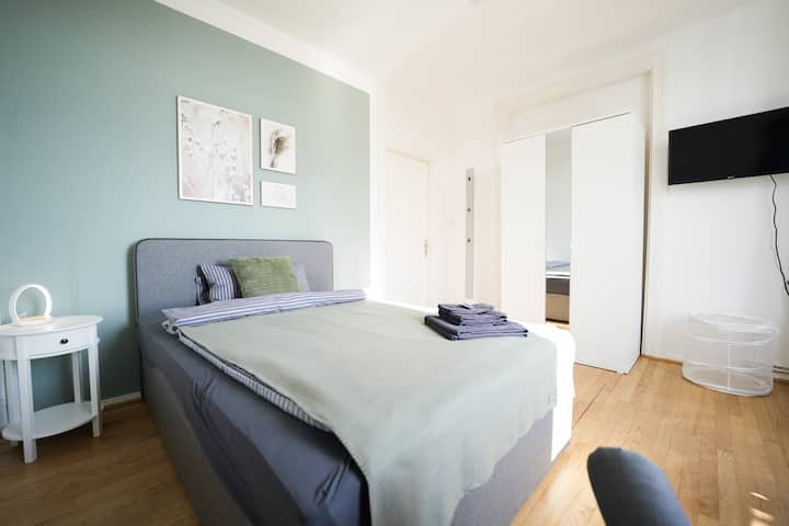 100 M² Apartment | 4 Sz | 2 Bäder | Wlan - Ganderkesee