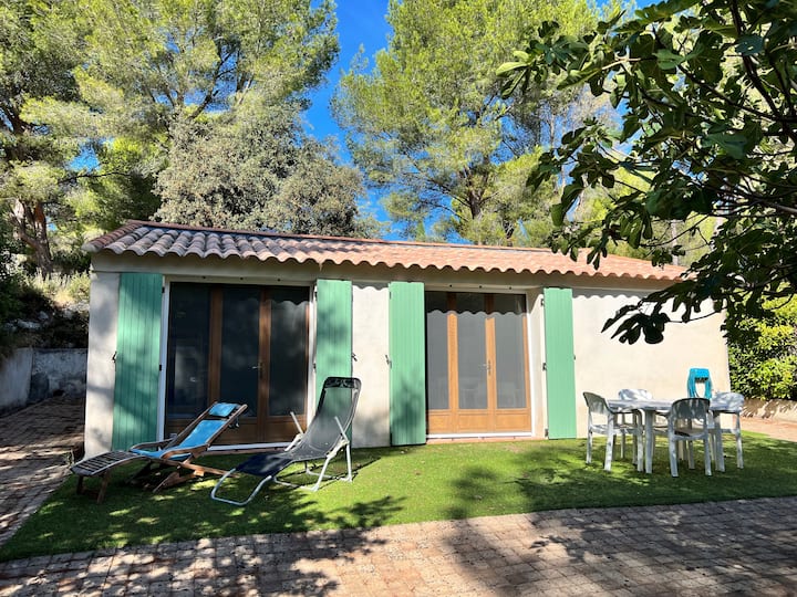 Joli F3 Au Milieu Des Pins Près D'aix En Provence - Saint-Cannat