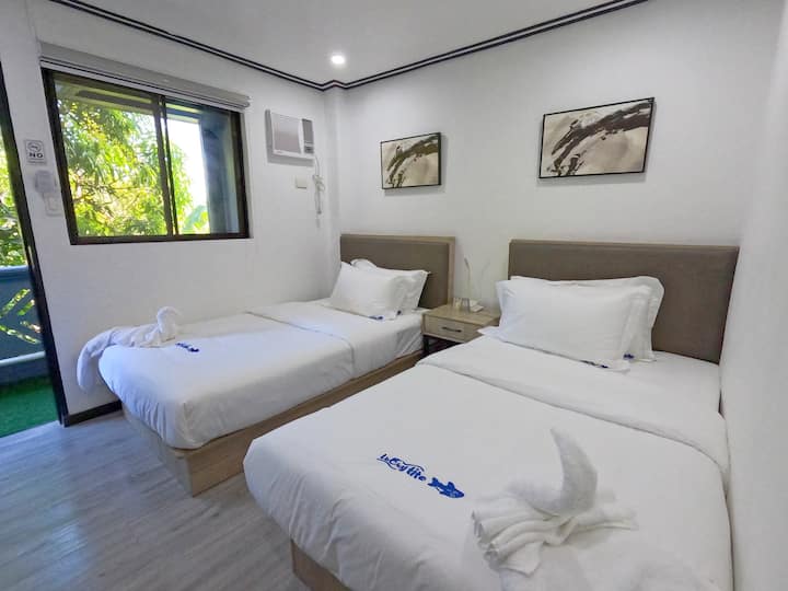 Vibey Twin Room In Coron Hotel W/bfast And Pool - Coron