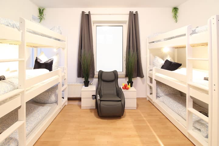 Central-fast&free Wifi & Netflix - Ulm