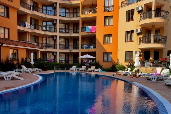 Cozy Apartment With Pool - Sveti Vlas
