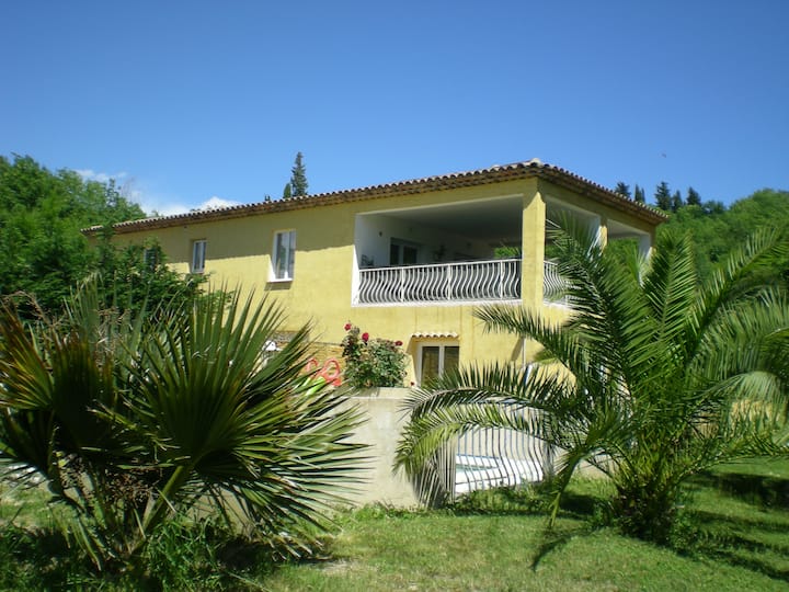 Cheap- For 2 Adults 2 Children-cheap-pas Cher - Saint Paul de Vence