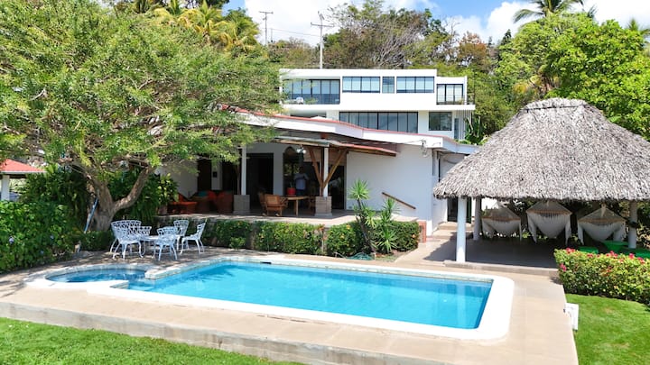 Taste Of Surf City Beach House - El Salvador