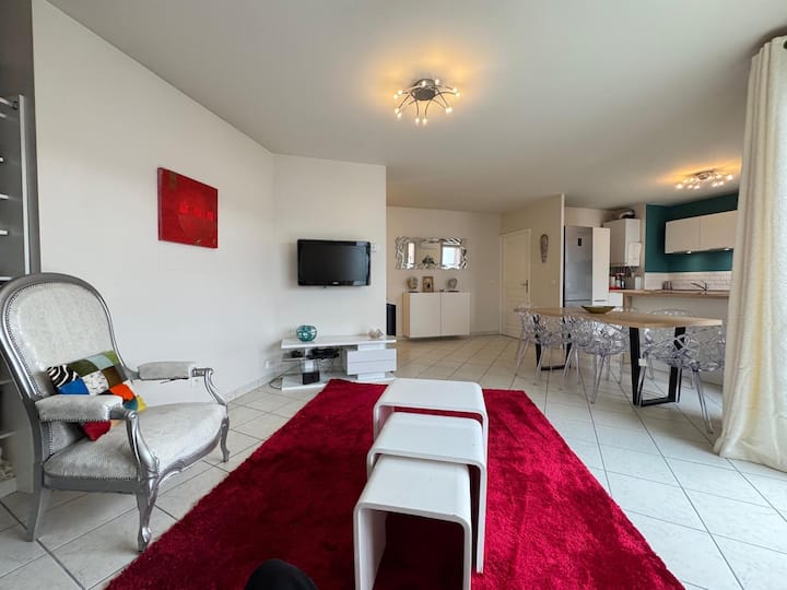 Lumineux à 2 Pas Du Métro D - Lyon