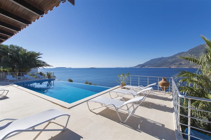 ÖZel Plajlı, Modern, Sonsuzluk Havuzlu Villa - Kaş