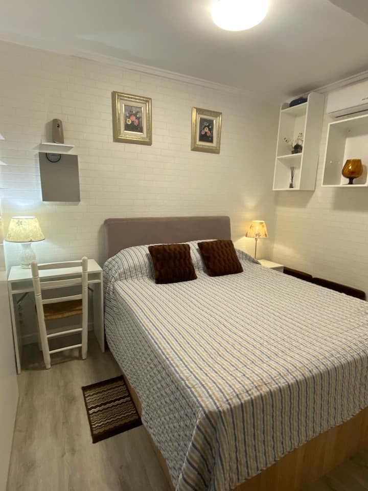 Habitacion Privada Para 2 Personas En Rafelbunyol - Moncada