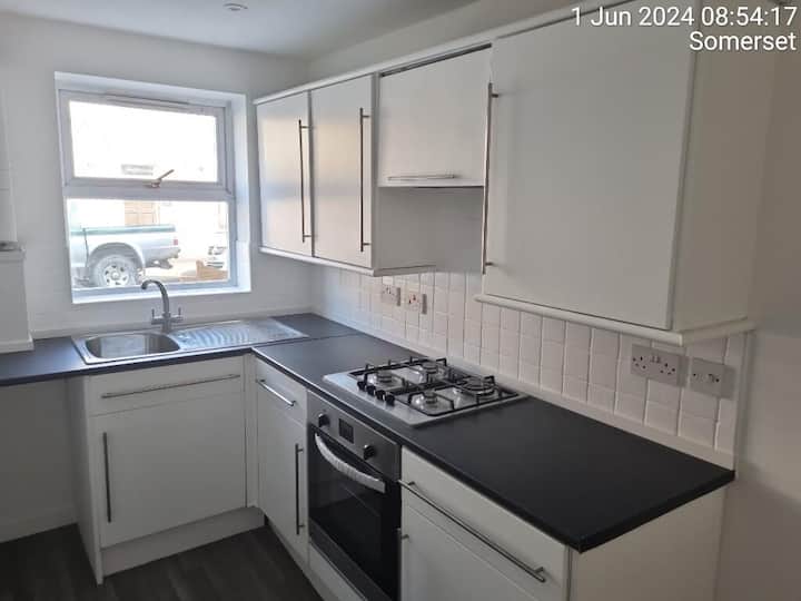 3 Bed House-parking. @Hpc Pickup - Bridgwater