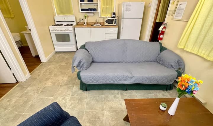 2 Bedroom Cottage #1: Ambleside - Bobcaygeon