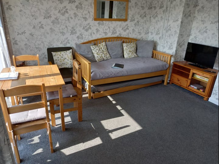 One Bed Room + Sofa Bed, Wi-fi - Woolacombe