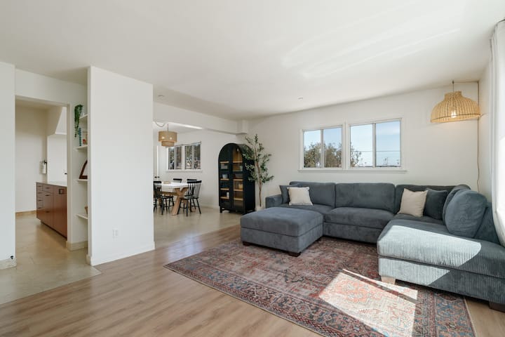 Silverstrand  4br/4ba  Beach Stay W/studio & Ev - Oxnard, CA