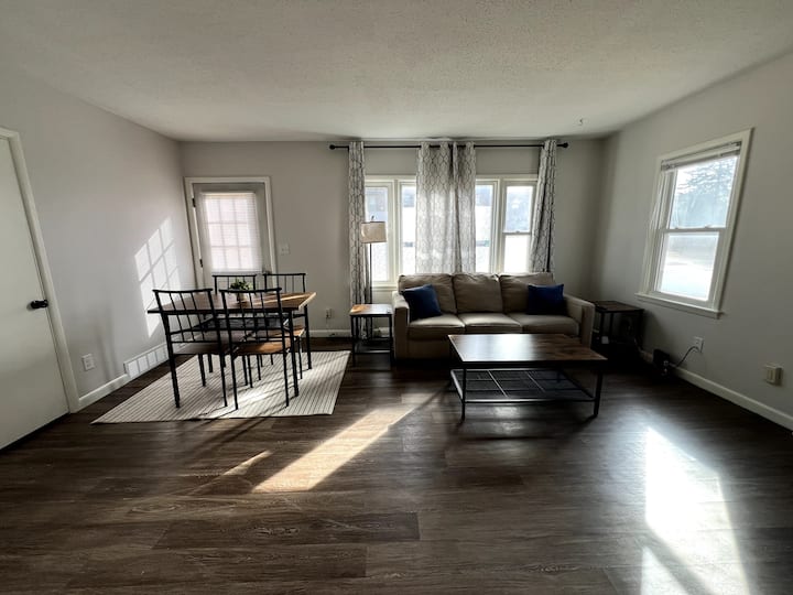 Lower Level 2 Bedroom Duplex - Iowa City, IA