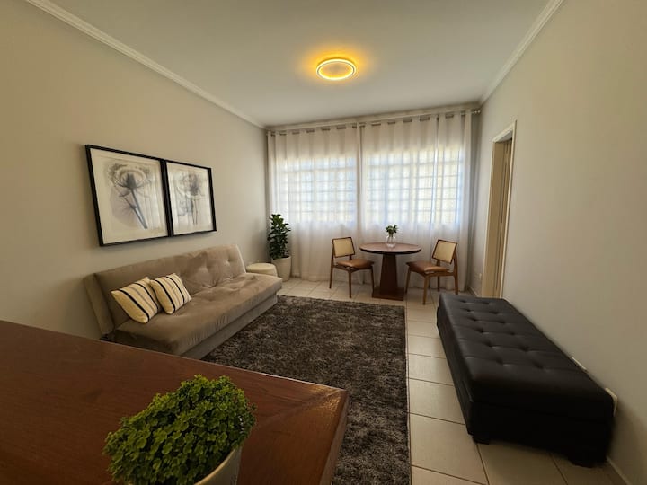 Apartamento Em óTima Avenida De Araxá - Araxá
