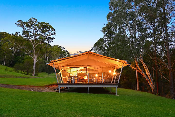 Luxury Safari Tents | Sunshine Coast Hinterland - Nambour
