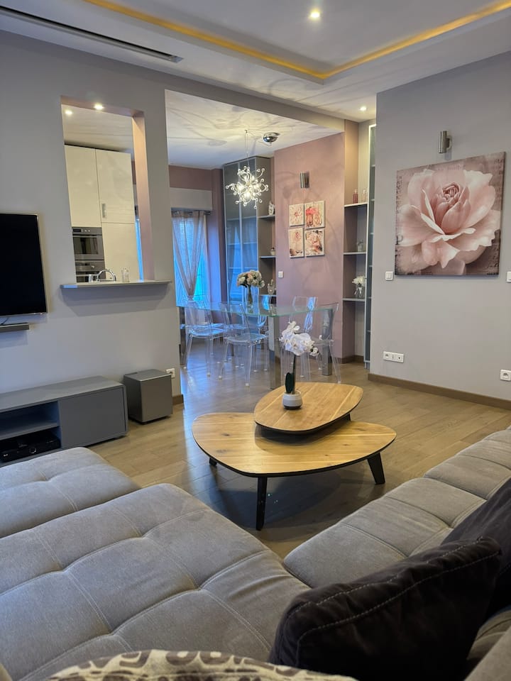 Appartement Au Coeur Du Triangle D'or - Saint-Raphaël