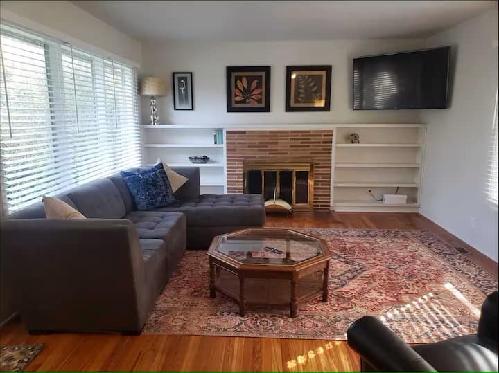 Home 2 Blocks From Hayward Field - Eugene, OR