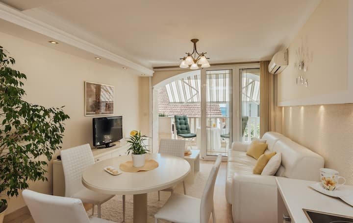 Apartments Porobic - Elegant Suite - Montenegro