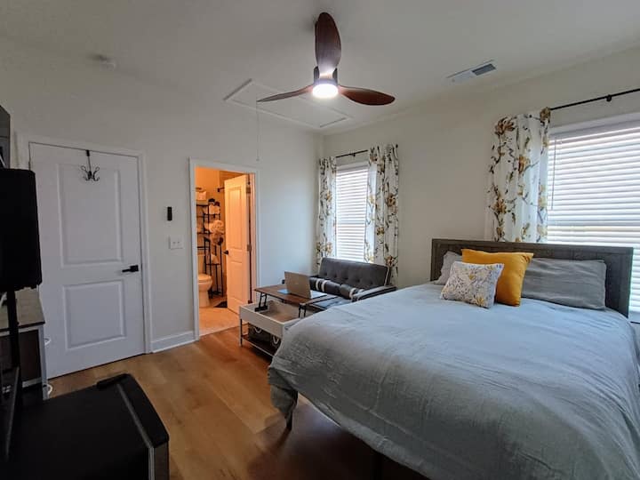 Fully Furnished  Near Downtown 1 - Macon, GA