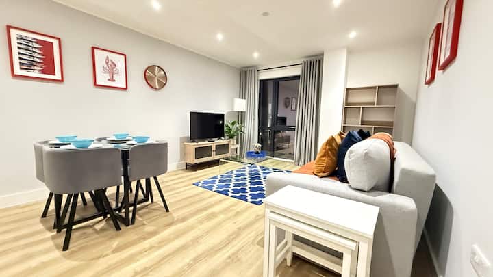Bright And Spacious Apartment - Clevedon, UK