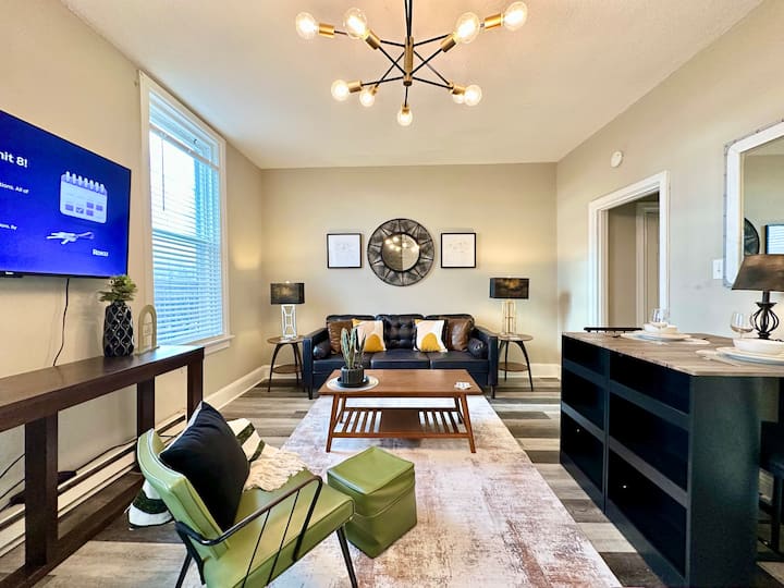 Mid-century Modern Midtown- Walk To Restaurants! - Harrisburg, PA