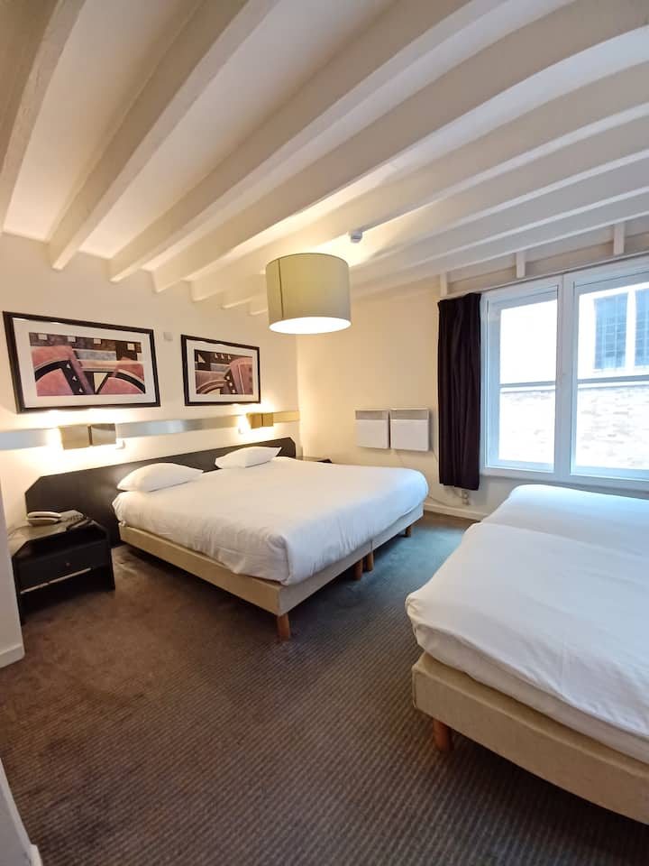 Standaard Vierpersoons Kamer - Brujas