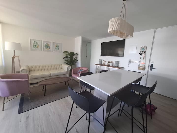 Hermoso Y Cómodo Departamento - Papudo