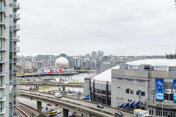 Cozy 2br Apartment In Downtown - Vancouver