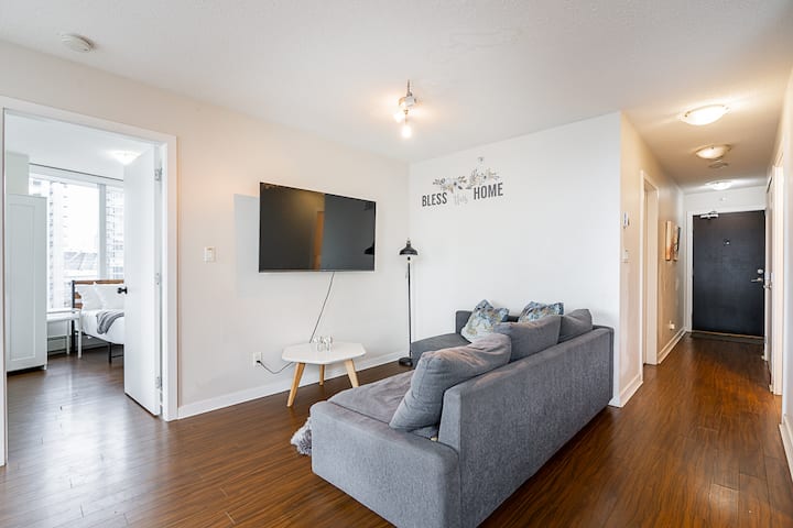 Cozy 2br Apartment In Downtown - Vancouver