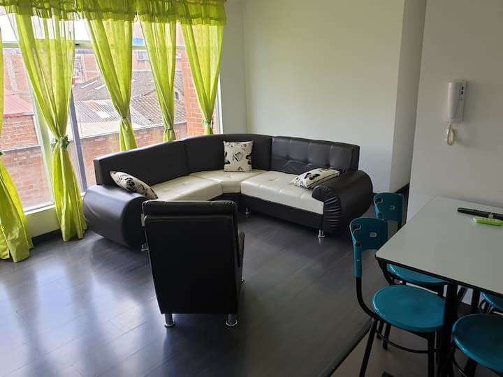 Apartamento Moderno Con Parqueadero Cubierto - Ipiales