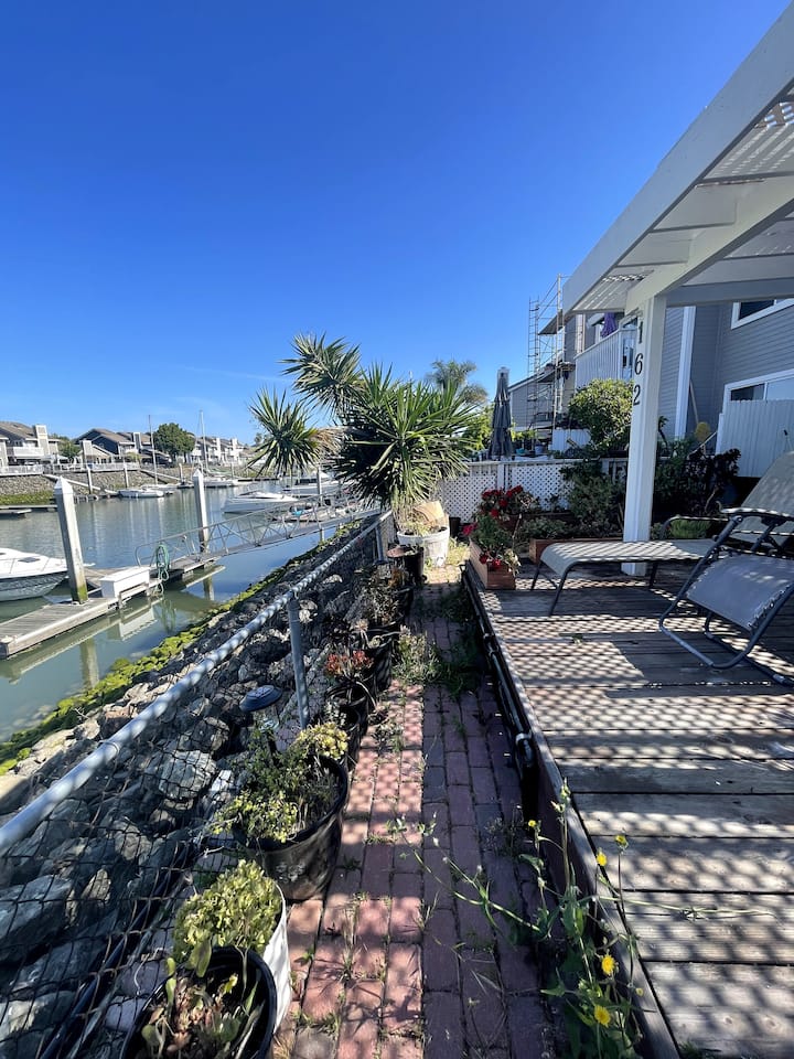 Waterfront Oasis - Pittsburg, CA