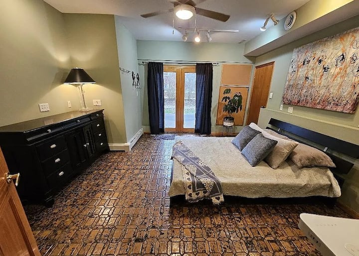 Cozy Master Suite In Suncrest - Morgantown, WV