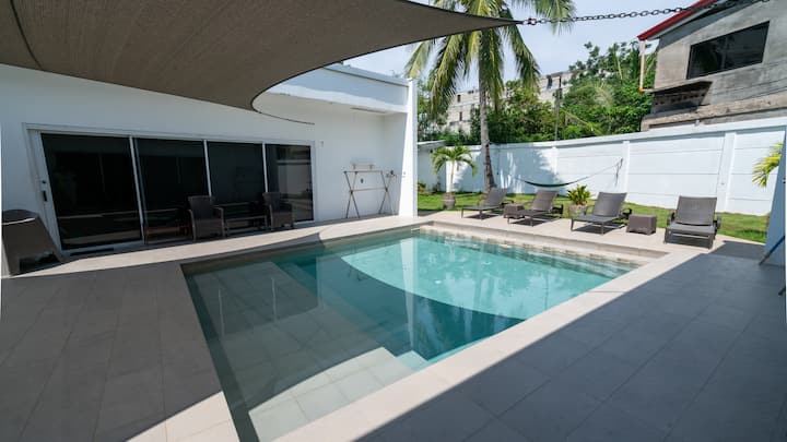 Gorgeous Panglao Villa 2 Near Alona Beach 邦劳别墅靠近海滩 - Panglao
