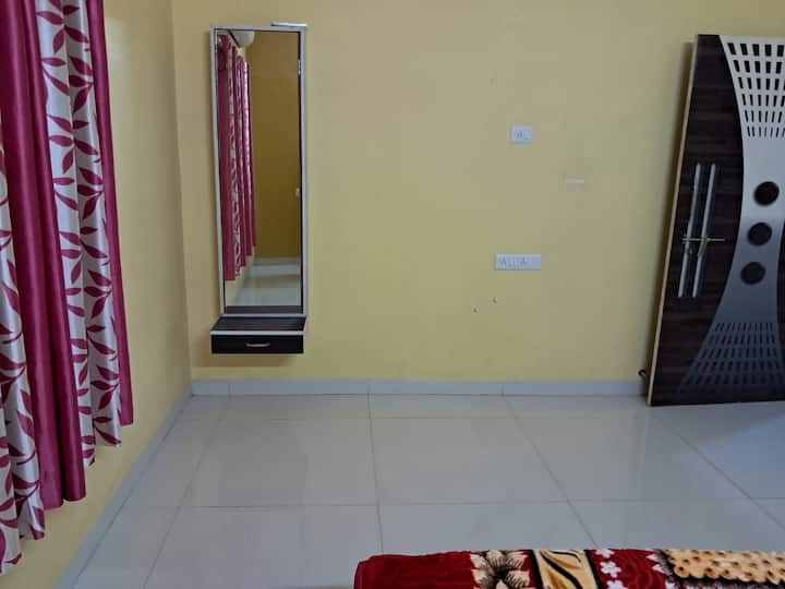 A/c Doublebed Room Nr.devka Beac - Daman