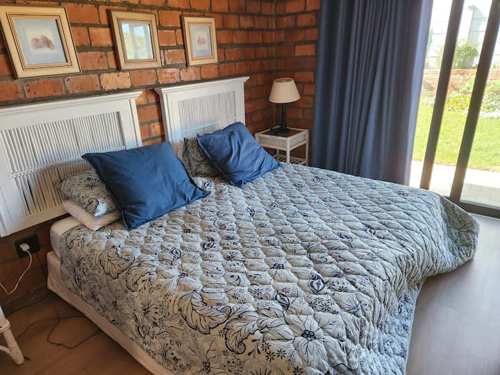 Cute And Comfortable Room Close To The Beach. - Humansdorp