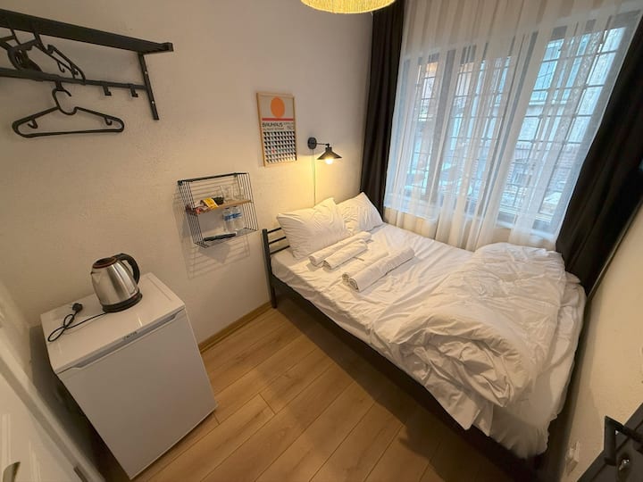Cozy Small Room With Private Bathroom Nr2 - Beyoğlu